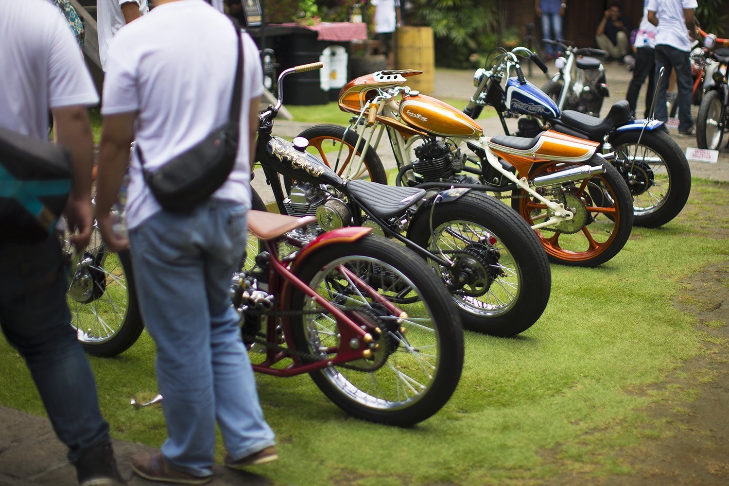 2016 Bike Build Off Bali – (UK) Deus Ex Machina